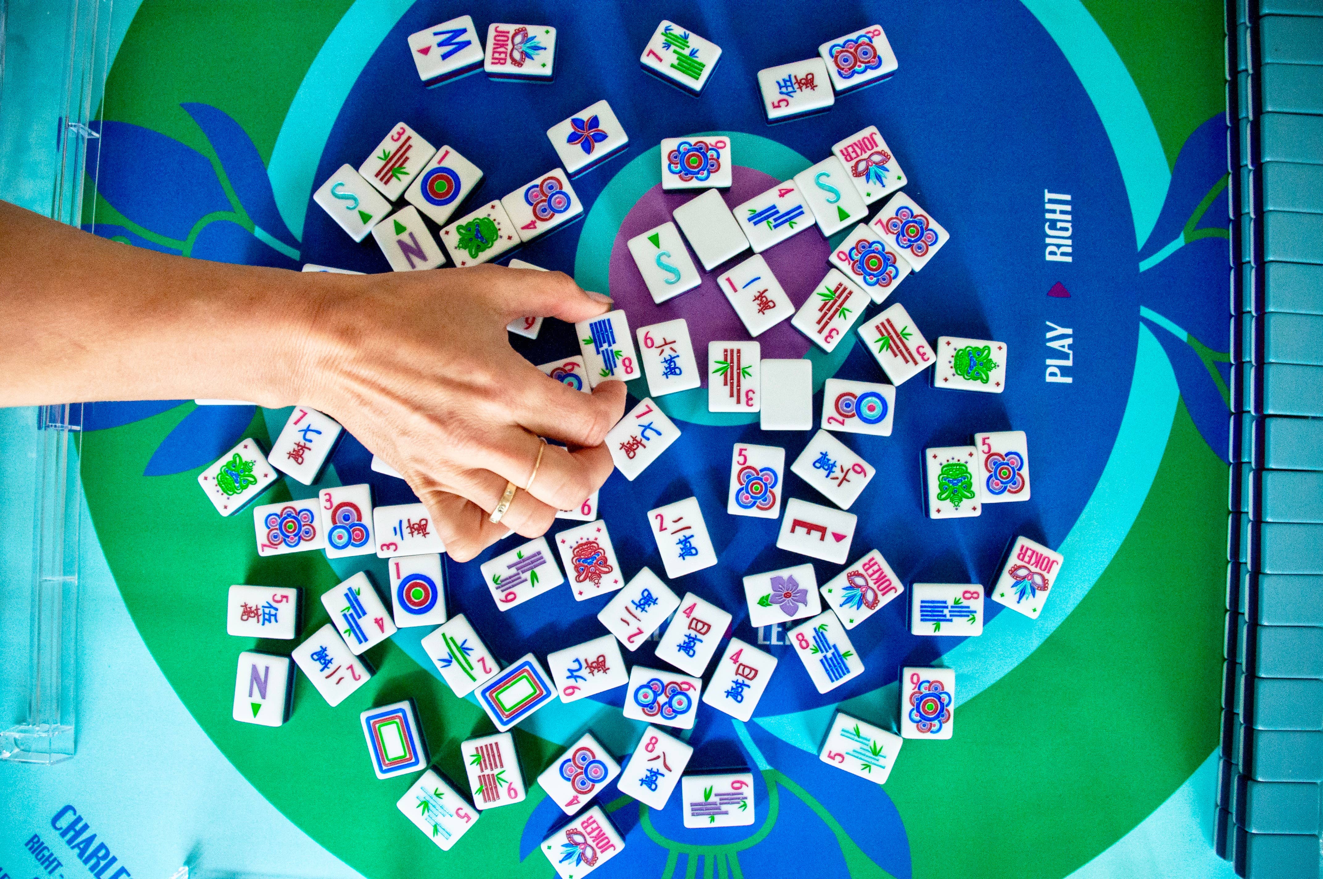 Mahjong – Ralph & Rose